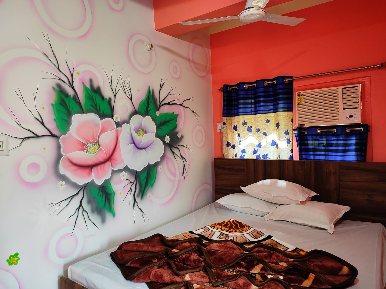 Joy Maa Tara - Tarapith Hotel Blue Star & Nil Tara Restaurant